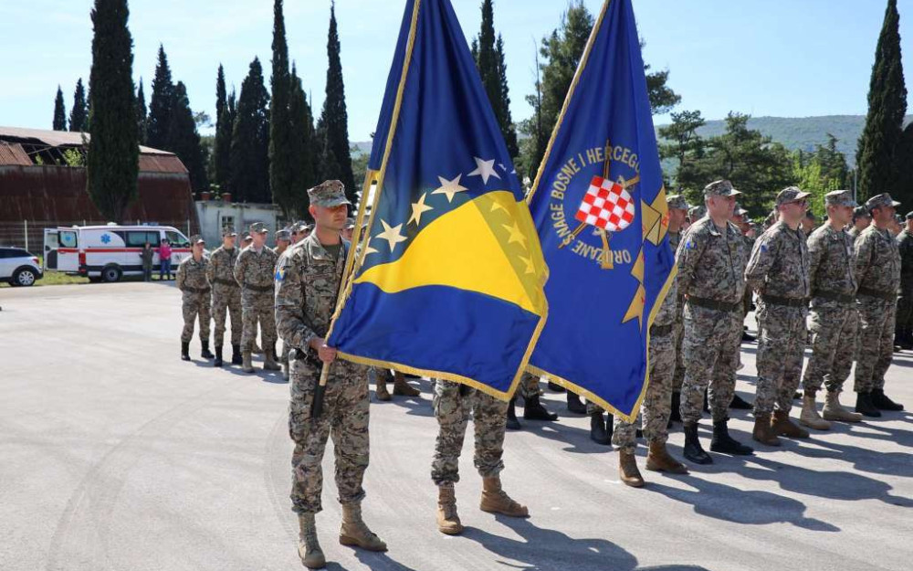 Oružanim snagama Bosne i Hercegovine nedostaje 1.500 vojnika – Centralna.ba